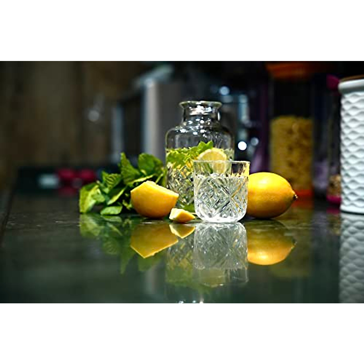 DUHALINE Crystal Bedside Carafe and Glass Set, Crystal Bedside Night Carafe Pitcher and Tumbler Glass Set, 2 Piece Water Pitcher And Cup Night Set (17.75 oz or 525 ml)