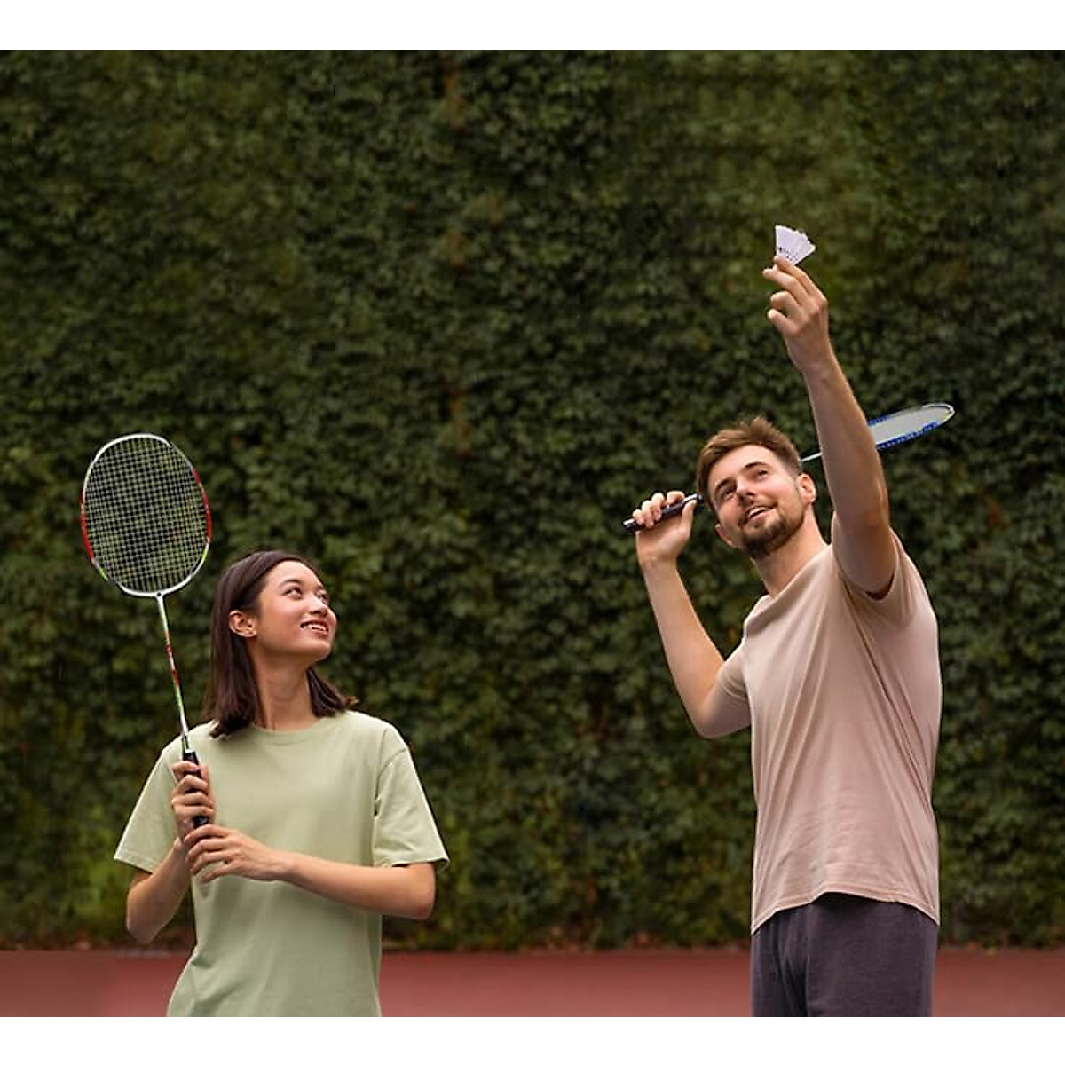 Senston Badminton Rackets Set of 2, Graphite Shaft Badminton Racquets Including Badminton Bag, 2 Badminton Shuttlecock, 2 Racquet Grip