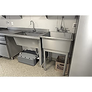 Zurn Z6922-XL AquaSense Wall-Mount Gooseneck Sensor Faucet with 0.5 GPM Aerator in Chrome