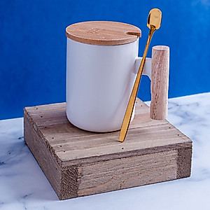 Tea Cup- Tea Cup with Lid- Coffee Mug With Lid- Ceramic Mugs with Ergonomic Wooden Handle & Lid- Matte-Finish Tea Mug- Tea Travel Mug with Spoon- Coffee or Tea Mugs by Samora (Black & White, Set of 2)