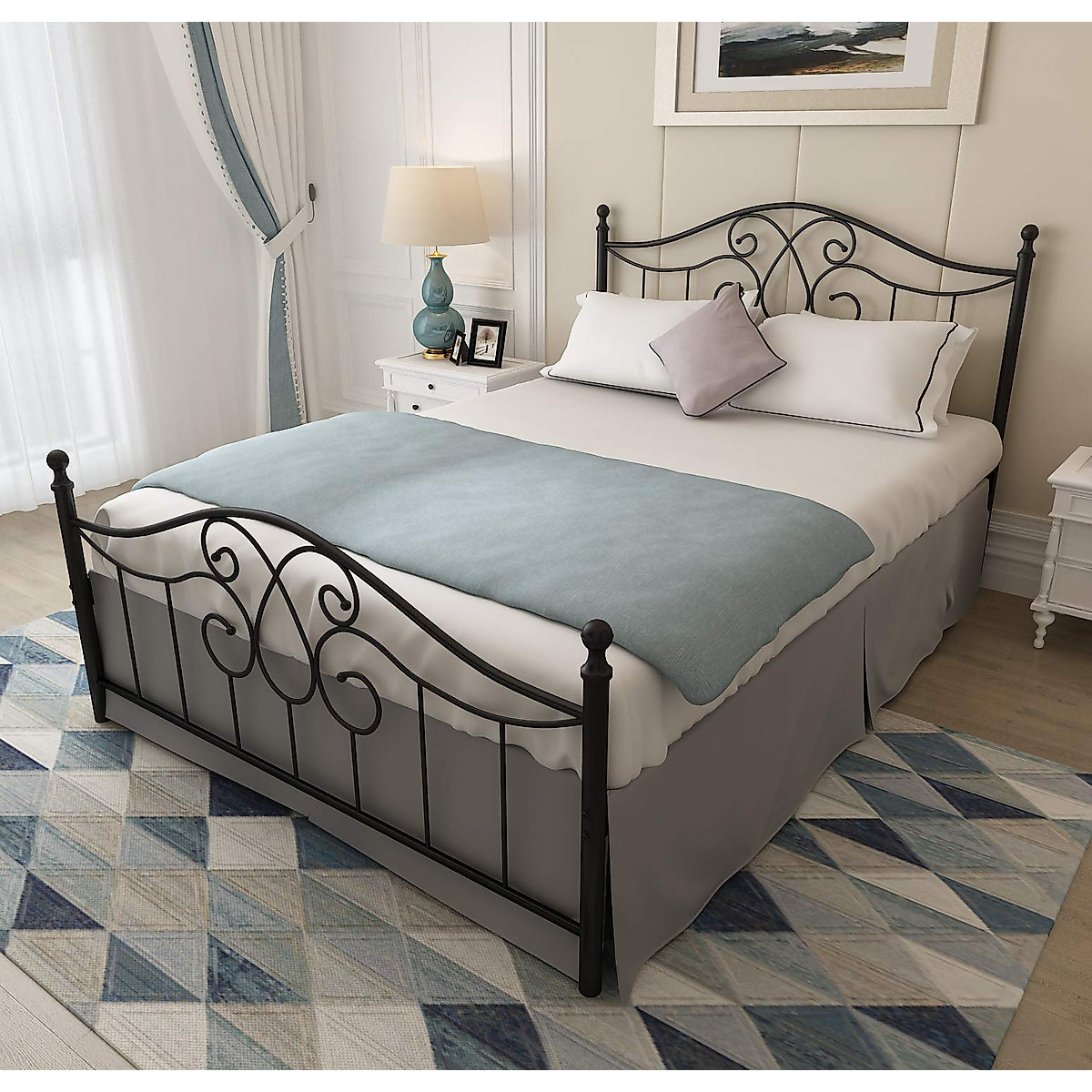 YALAXON Vintage Sturdy Metal Bed Frame with Headboard and Footboard Basic Bed Frame No Box Spring (Queen, Black)