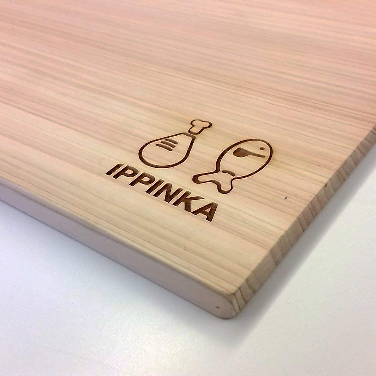 Japanese Hinoki Wood Cutting Board - Resistant to Stains and Grooves