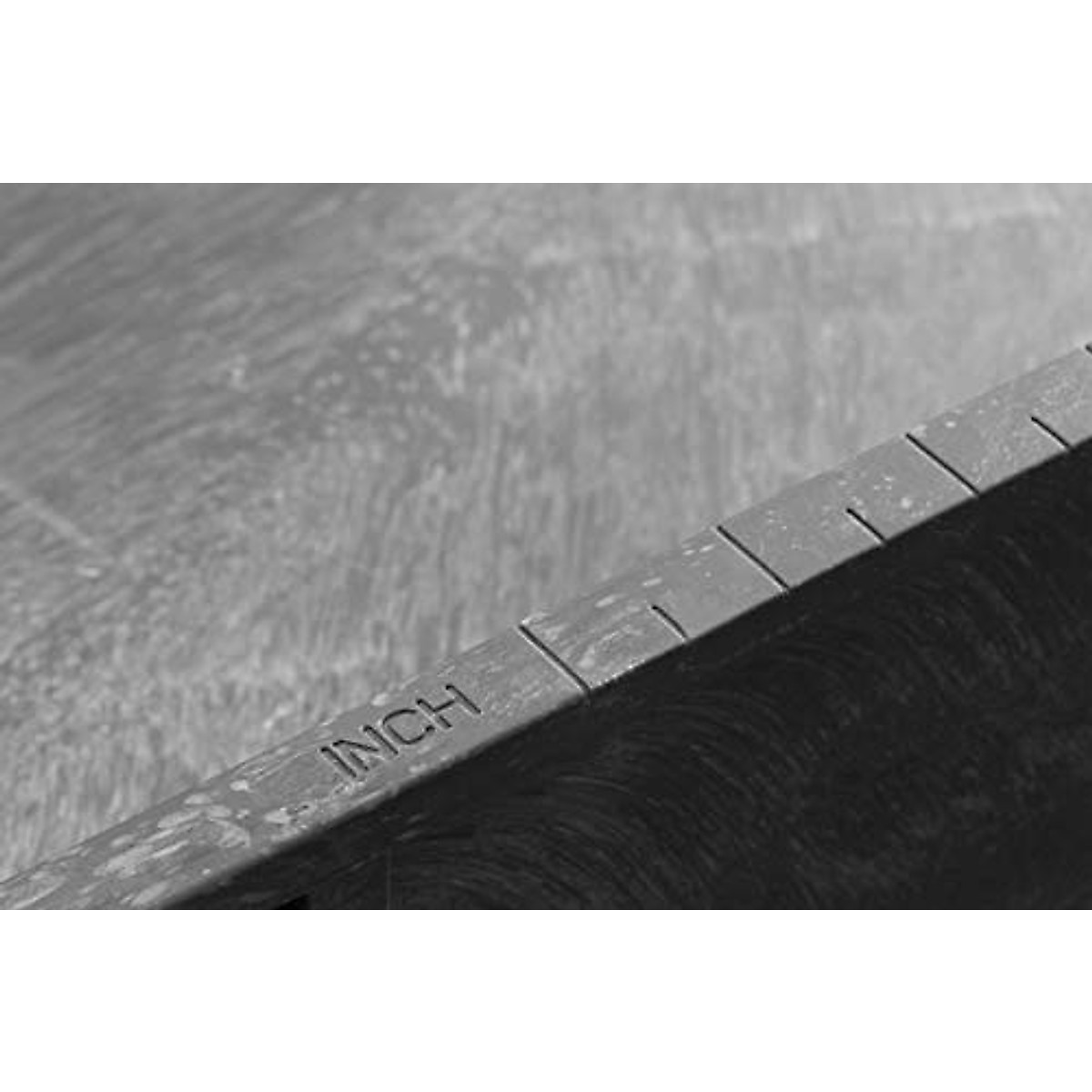 WEN 73009 500-Pound Capacity 40 by 17-Inch Two-Shelf Service Utility Cart