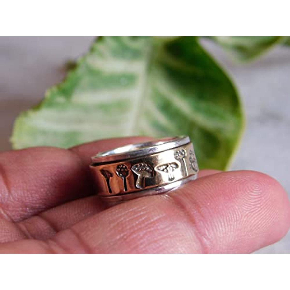 Personalized Silver Mushroom 925 Sterling Silver ring, Mushroom spinner Ring, Women Girls Girlfriends, Wedding Band, Forest Jewelry, Engraved Ring, Stocking Stuffer, (6), Silver & brass, 4 - 14 Size