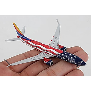 GeminiJets GJSWA2039 Southwest Airlines Boeing 737-800 "Freedom One N500WR; Scale 1:400