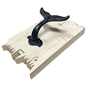 Needzo Cast Iron Nautical Whale Tail Towel Hook Holder on Wooden Board, Wall Mounted Hooks for Hanging Towels, Coats, and More, Rustic Coastal Bathroom Decor for Beach Houses, 7 Inches