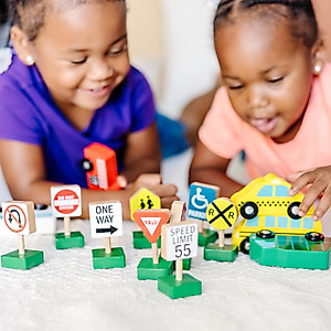 Melissa & Doug Wooden Vehicles and Traffic Signs With 6 Cars and 9 Signs