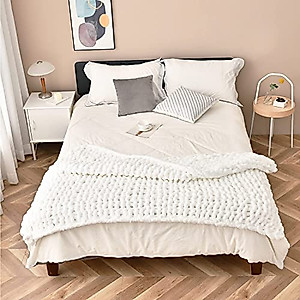 CHYOUL Chenille Chunky Knit Blanket Hand Made Warm Throw Cozy Crochet Blanket Warm Gift White 40"x80"（Three Seater Sofa/Twin Size）