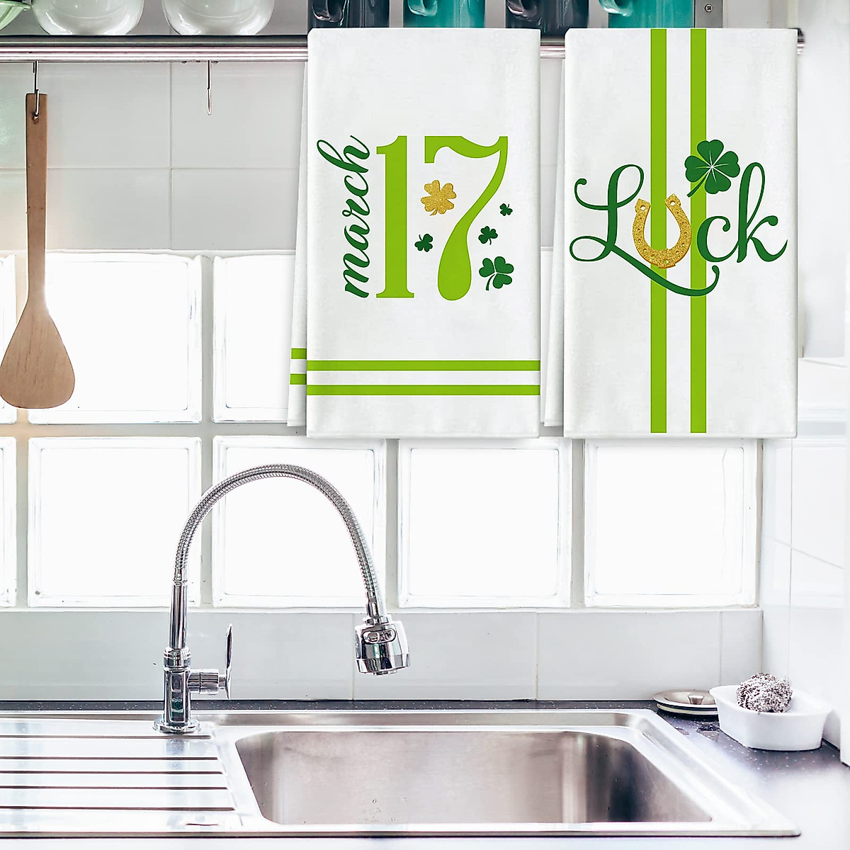 AnyDesign St. Patrick's Day Kitchen Towels 18 x 28 Inch Green Shamrock Dish Towel Lucky Clover Hand Drying Tea Towel for Cooking Baking Cleaning Wipes, Set of 4