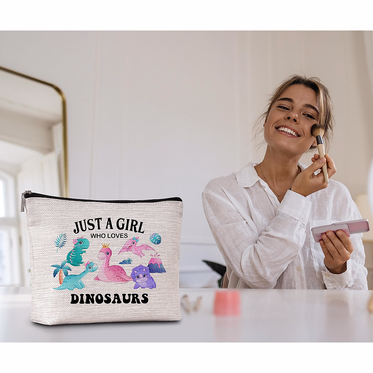 Cute Dinosaur Gifts Makeup Bag, Funny Dinosaur Gifts for Girls Women, Just A Girl Who Loves Dinosaurs, Birthday Christmas Gift for Her Bestie Friends Daughter Sister Animal Lover-A04