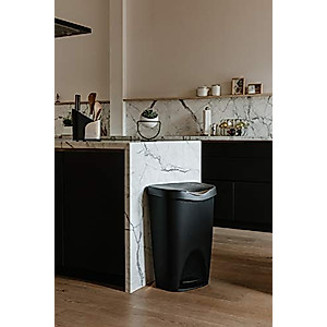 Umbra 084200-047 Brim Step On Trash Can, Black, 13 Gallon