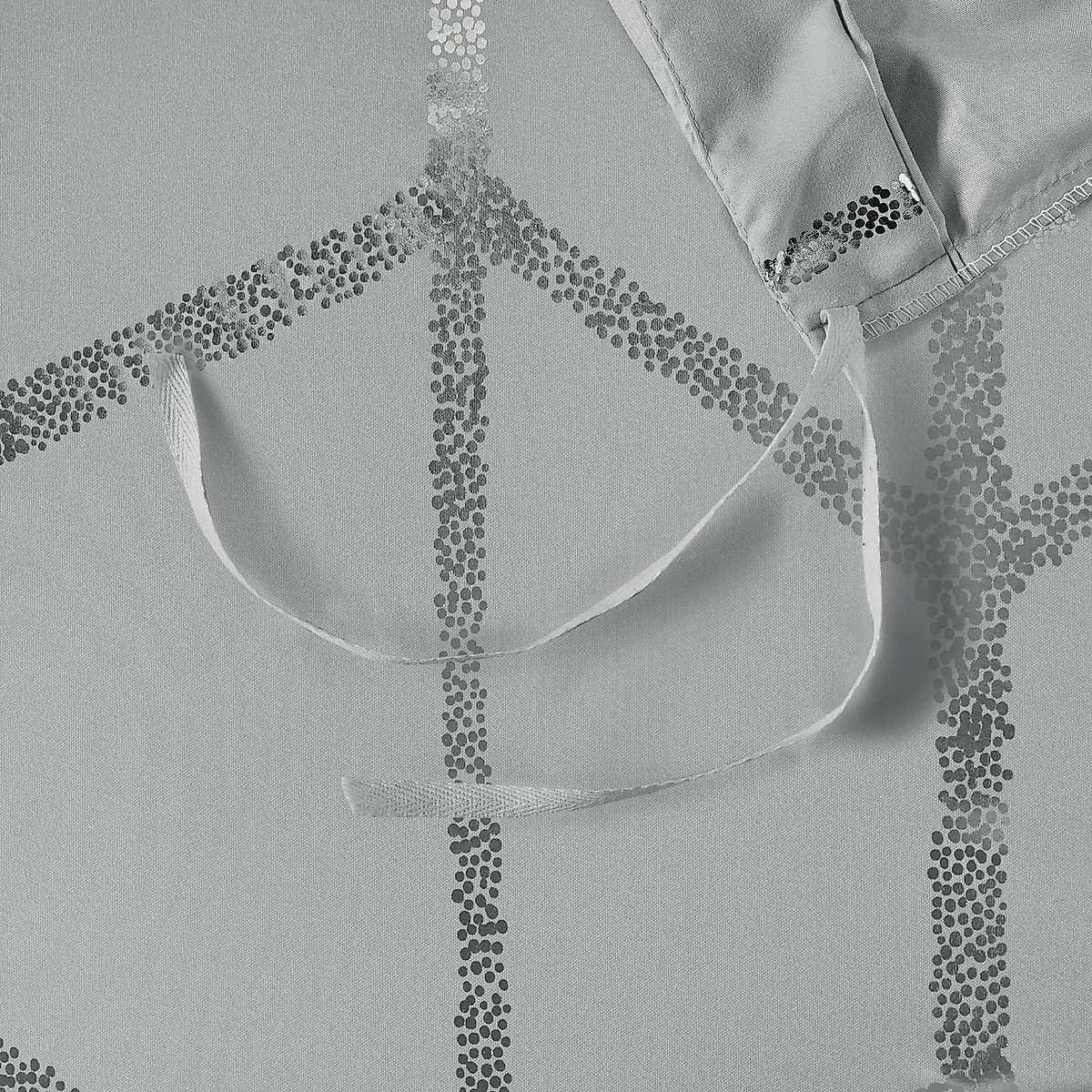 Intelligent Design Raina Duvet Set Metallic Print Geometric Style Embroidered Toss Pillows Modern Trendy All Season Comforter Cover Bedding-Set with Matching Sham, Full/Queen, Grey/Silver 5 Piece