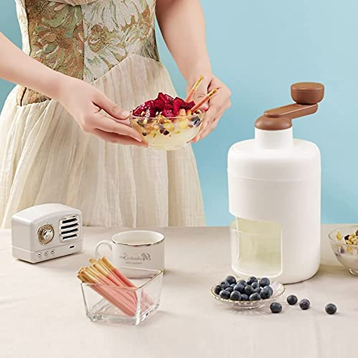 Baotkere Ice Shaver Ice cream Smoothie Slushie Milkshake Cocktail Maker Machine to Make Snow Cone, BPA Free Portable Ice Crusher with Free Cube Tray