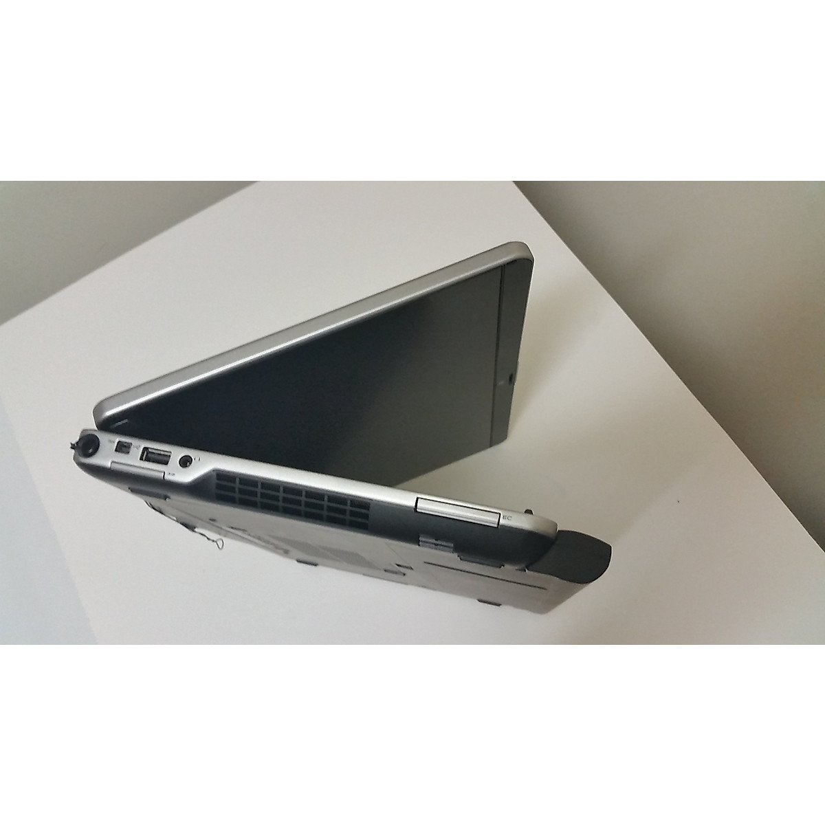 Dell Latitude XT3 Convertible Touch Screen Laptop