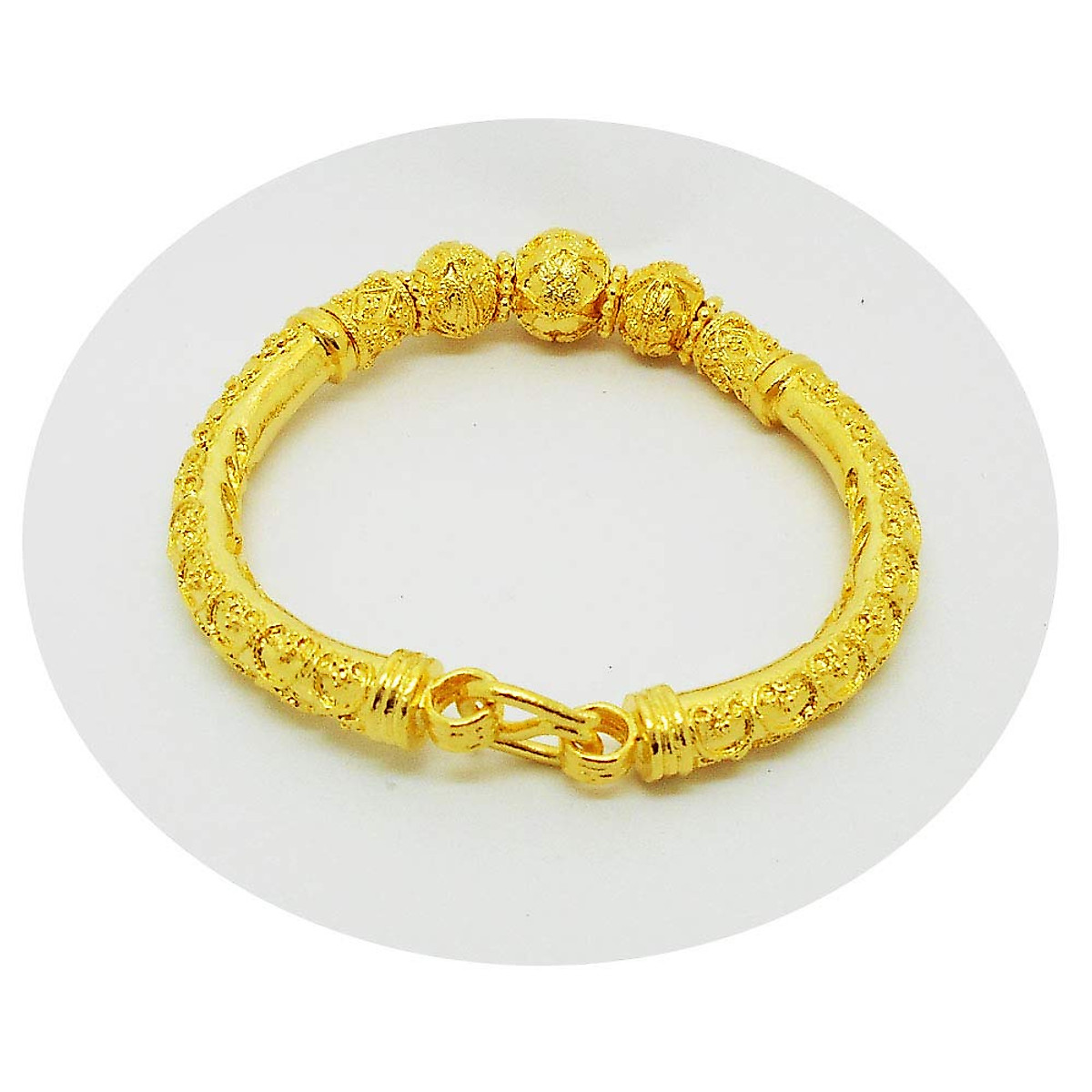 Lai Thai Gold Plated Bangle 24k Thai Baht Yellow Gold Filled Bracelet Size 6.5 Inch and Earrings 1 Pair
