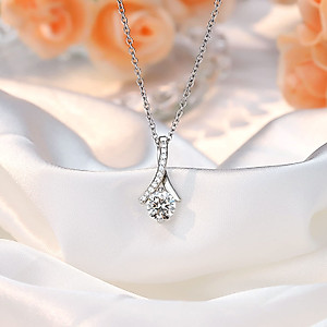 UPROMI Mother of The Bride Gifts from Daughter, Wedding Gifts for Mom Mother of The Bride Jewelry Silver Dainty Necklace for Mom Gifts from Bride