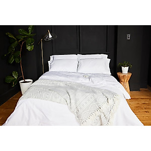 WAADI Queen Duvet Cover Set 4pcs- 100% Cotton Duvet Cover Set Includes: Duvet Cover, Fitted Sheet (Deep Pockets, fits 18in Mattress) & 2 Pillowcases (White, Queen)