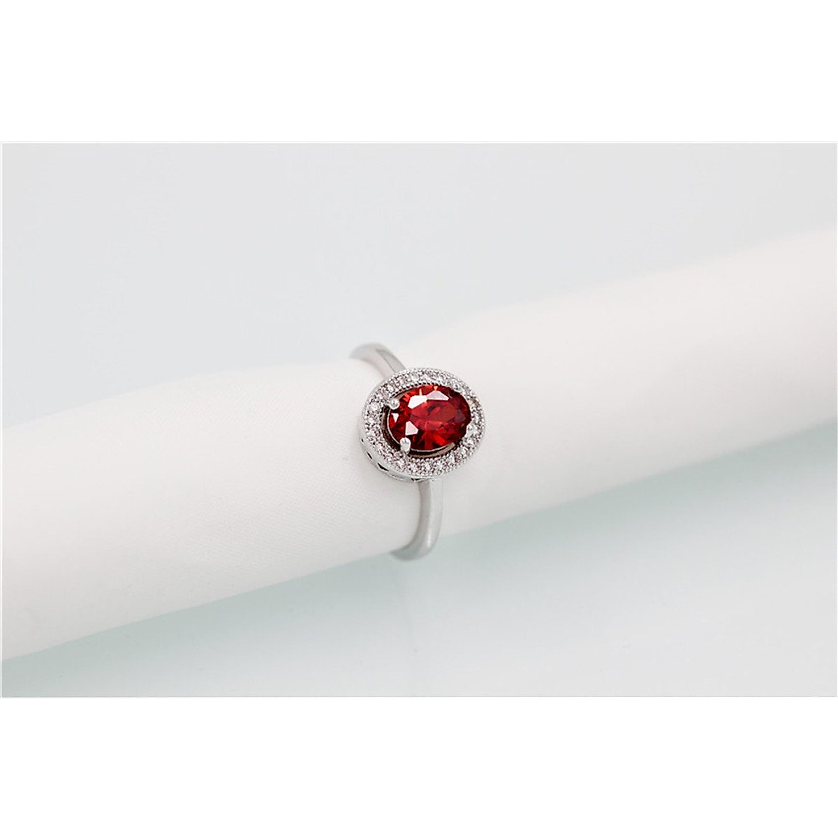 Uloveido Oval Cut Solitaire Wedding Engagement Rings White Gold Plated, Best Gifts for Women/Mom (Size 8) PJ4262