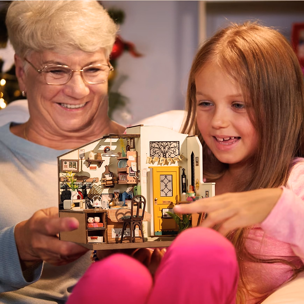 ROBOTIME Miniature House Kit DIY Mini Dollhouse with Furniture Tiny Room Kit with LED Light Hobby Wooden Craft Diorama Gift for Kids & Adults (Cozy Kitchen)