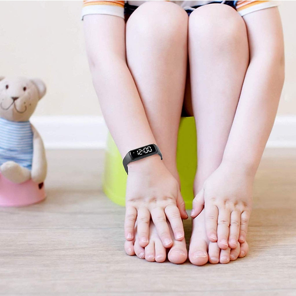 e-vibra 8 Alarm Vibrating Alarm Watch Medical Reminder Watch - with Timer and 8 Daily Alarms (Black - Largel)