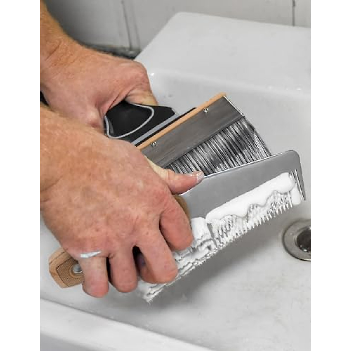 ROLLINGDOG Heavy Duty Brush Comb,Brush Cleaner Tool-Great for Sufficient Cleaning And Maintaining Deck Fence Brush