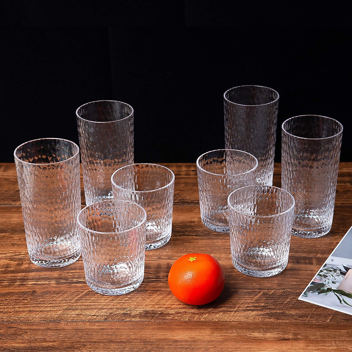 KOXIN-KARLU Mixed Drinkware 15-ounce and 22-ounce Plastic Tumbler Acrylic Glasses with Hammered Design, set of 8 Clear