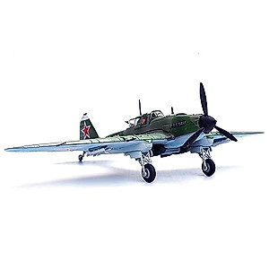 Ilyushin IL-2M3 Sturmovik Aircraft #100 Green Camouflage Piloted by Vasily Emelyanenko Soviet Air Force 1/72 Diecast Model Airplane by Legion LEG-14629LB