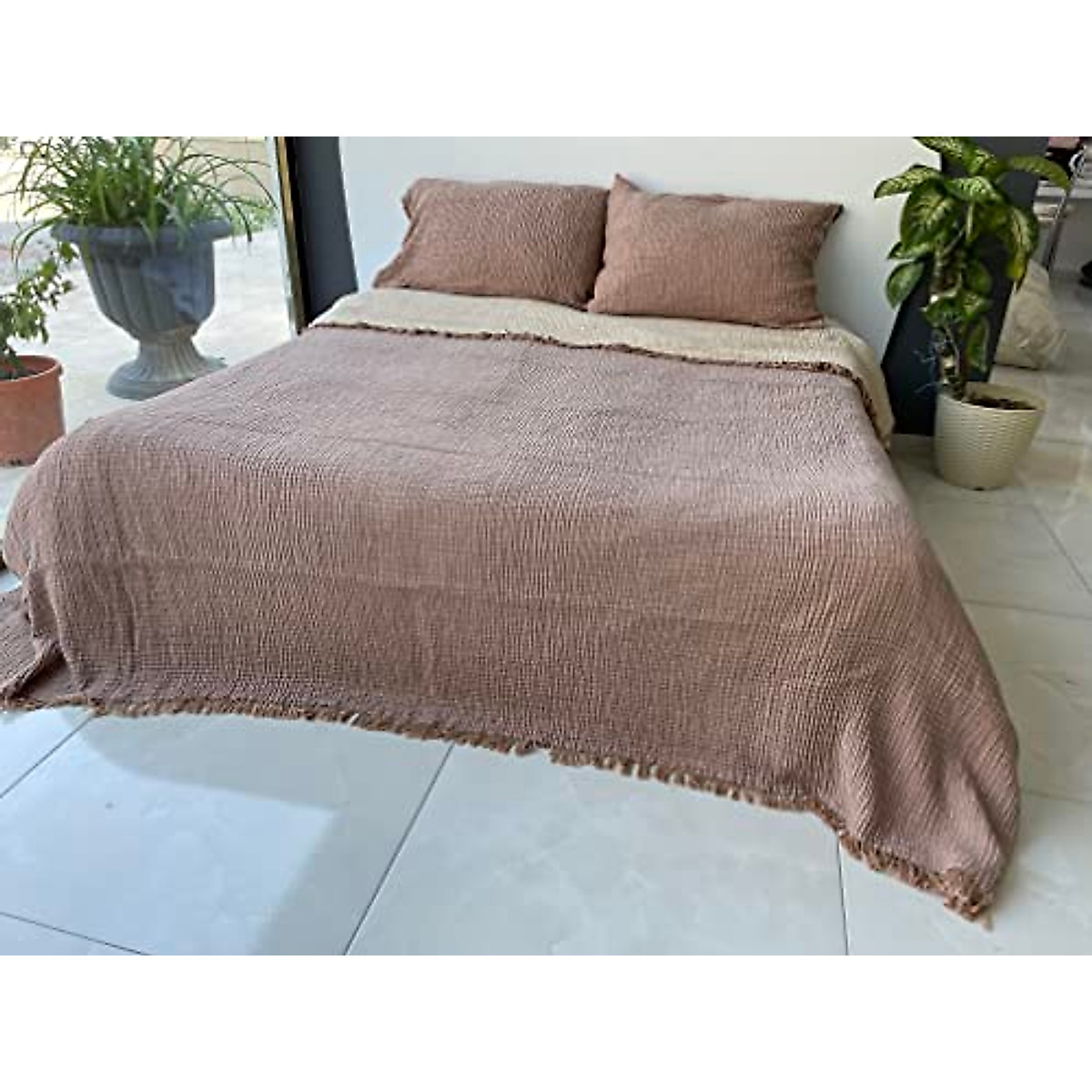 Muslin Blanket 100% Cotton, 4 Layers Bedspread, Soft Turkish Cotton Muslin Bed Cover, Reversible Coverlet, Brown (King Size 95x102-230x260cm)