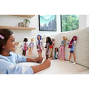 Barbie Photographer Petite Fashion Doll with Brunette Hair, Heart-Print Dress, 1 Puppy Figure & Camera Accessories