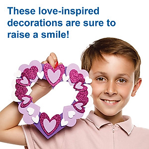 Baker Ross AX733 Heart Wreath Kits - Pack of 3, Creative Valentine's Day Art and Craft Supplies for Kids to Make and Decorate