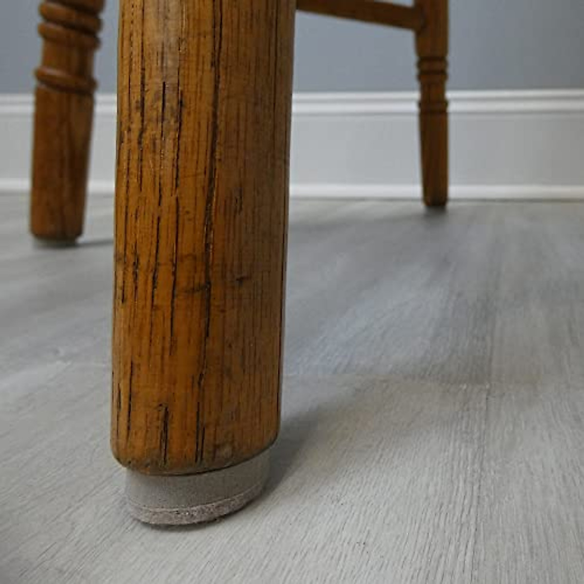 Shepherd Hardware 9915 1-Inch Heavy Duty Felt Gard Self-Adhesive Leveling Furniture Pads, Beige,8-Pack