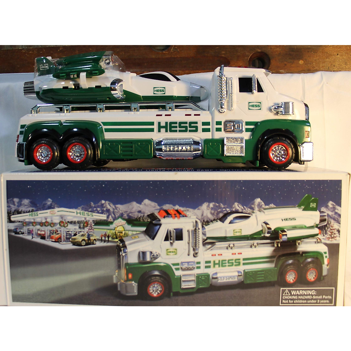 2014 Hess Toy Truck and Space Cruiser with Scout