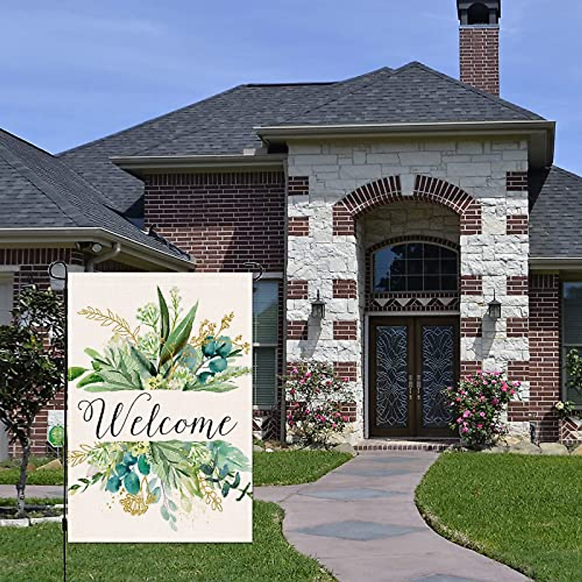 Winotic Spring Decor Garden Flag 12.5x18 Inches, Floral Leaves Welcome Flag Vertical Double Sided, Outdoor Spring Decoration Farmhouse Small Flag for Yard Lawn Home Decor (12.5"x18")
