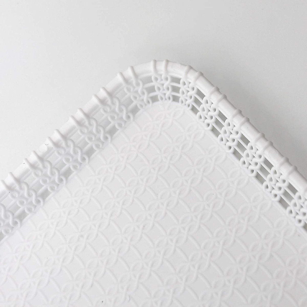 Set of 6 PCS Plastic Party Cake Stand and Cupcake Holder Fruits Dessert Display Plate Table Decoration for Wedding Birthday Party Celebration (Round)