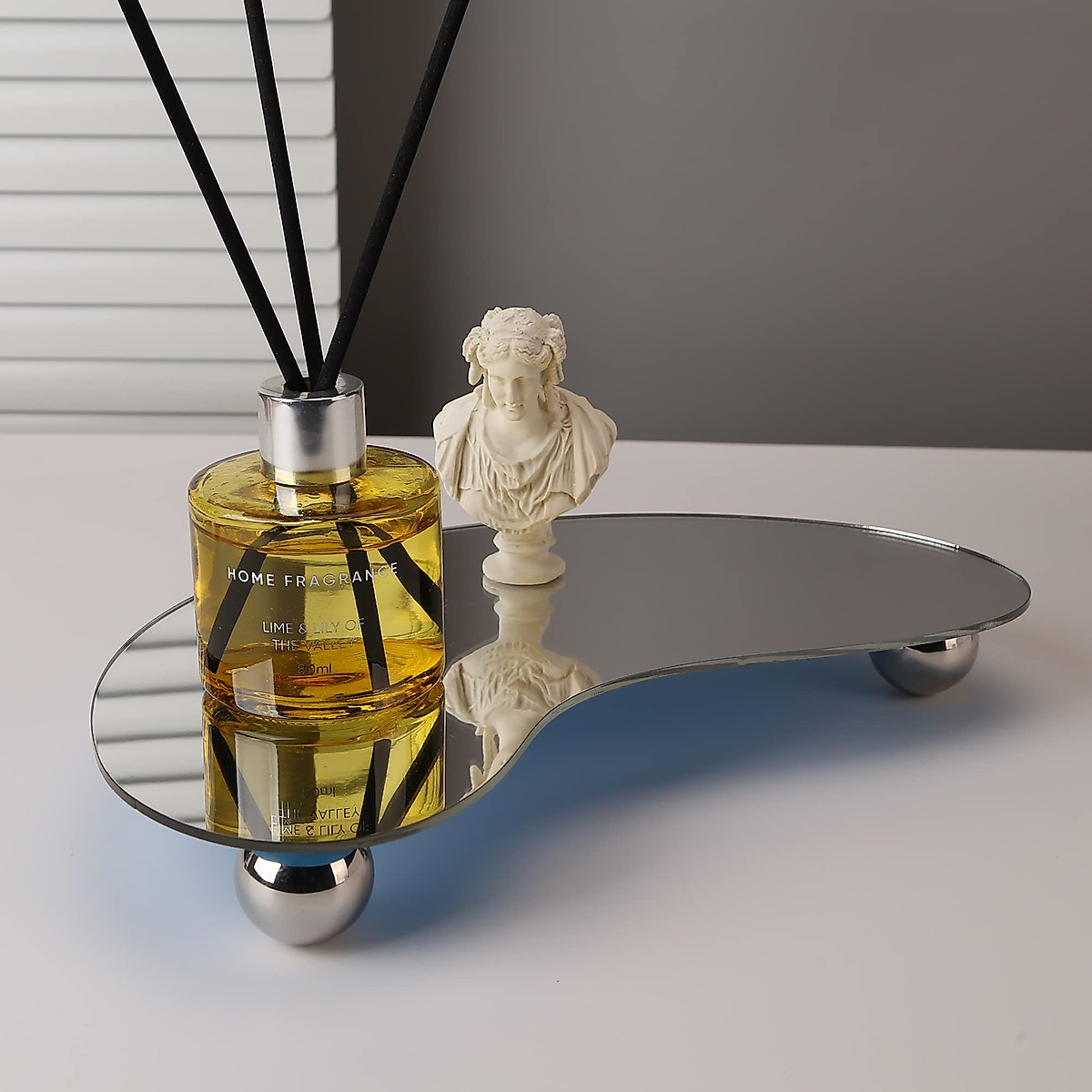 Irregular Acrylic Tray Set, Each Set Contains 1 Black Tray and 1 Silver Tray, Each Tray has 3 Stainless Steel Ball feet, Jewelry Tray, Cosmetics Tray,Aroma Oil Tray,Perfume Tray,Snack Tray