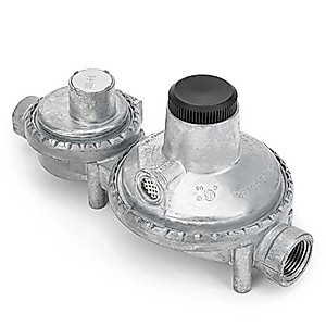 Stanbroil Horizontal Two Stage Propane Regulator, Outlet 3/8 inch Female NPT and Inlet 1/4 inch Female NPT