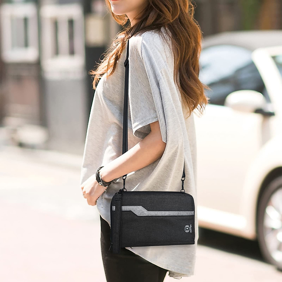 ZOPPEN Passport Holder Family Travel Wallet Passport Holder Women/Men, Rfid Passport Wallet Travel Document Organizer, Passport and doument Holder for Travel, Black