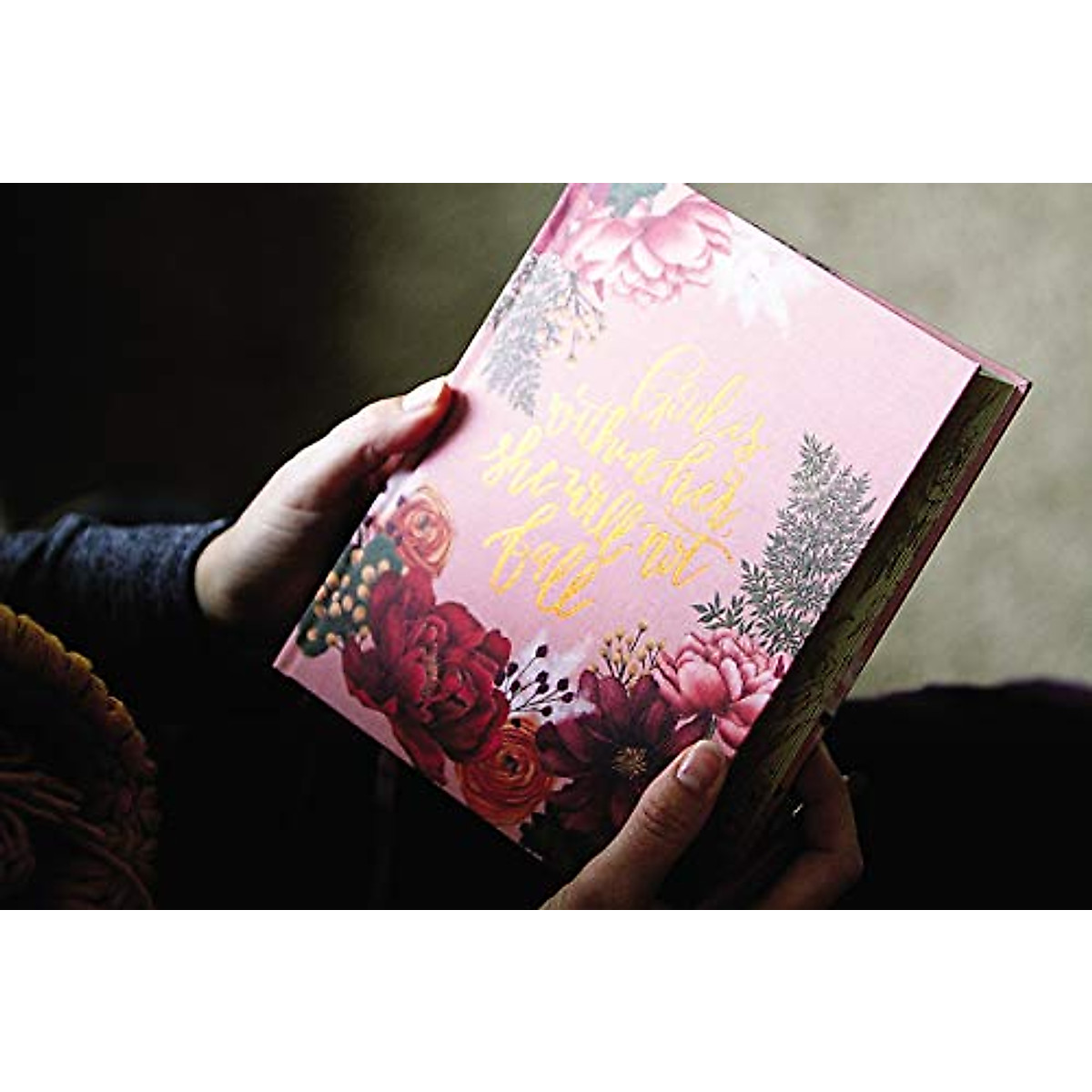 NIV, Artisan Collection Bible, Cloth over Board, Pink Floral, Designed Edges under Gilding, Red Letter, Comfort Print