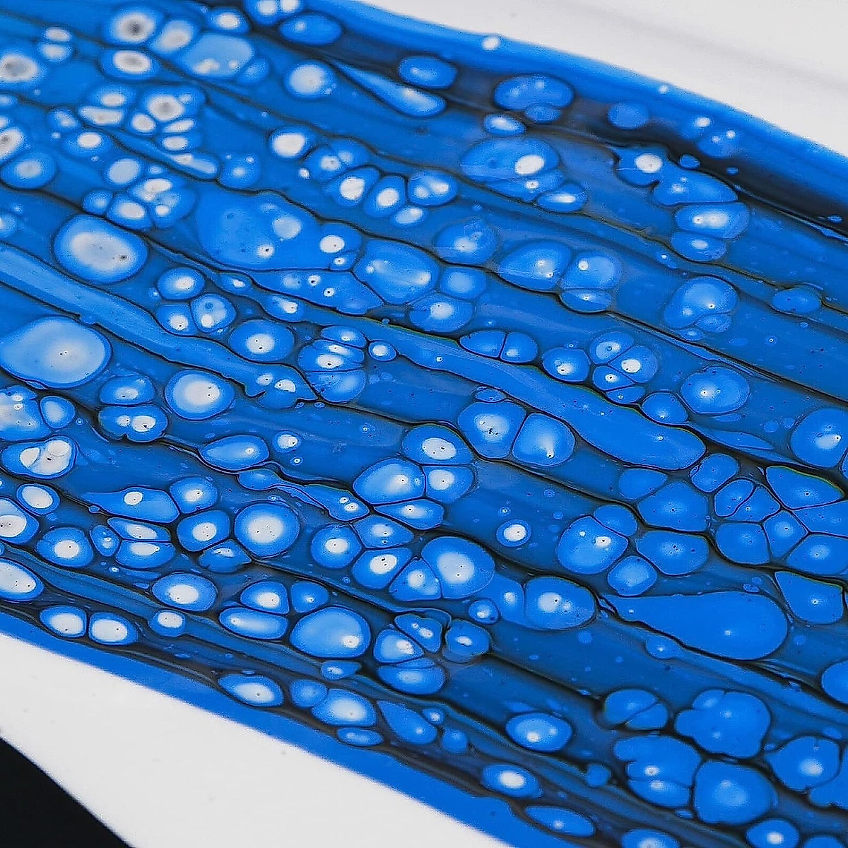 Nicpro Titanium White Color Acrylic Pour Paint, 32 Ounce Pre-Mixed Pouring Paint Supplies with Silicone Pour Oil & Gloves for Canvas, Rock, Wood Cell Creation Flow DIY Art Painting, Ready to Pour