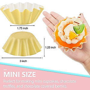 100 Pieces Wave Cupcake Liners Wrappers Flared Paper Baking Cups Disposable Muffin Liners for Muffins Baking, Cupcakes or Mini Snacks