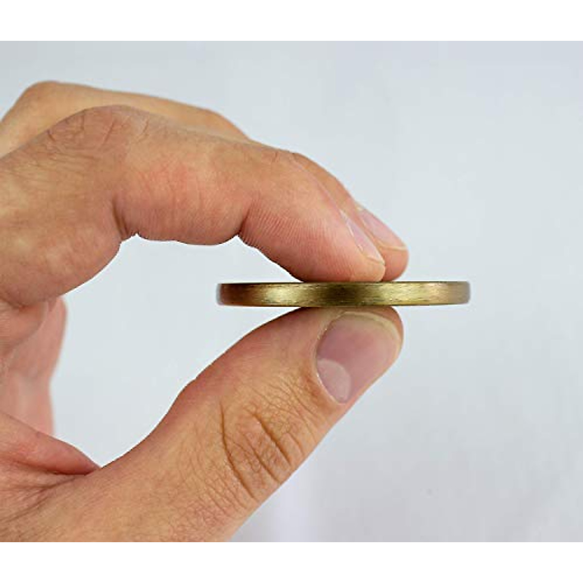 Congratulations Graduate Christian Coin, Religious Graduation Pass Along Token of Rejoicing, for High School, College, and Graduate School, Antique Gold-Color Plated Daniel 1:17 Gift