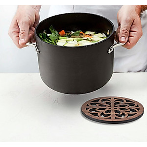 Sumnacon 2 Pcs 6 Inch Wooden Kitchen Trivets - Rustic Round Heat Resistant Mat Pads for Hot Dish Pot Pan Teapot, Decorative Hardwood Hot Dish Pot Plate Holders for Kitchen Dining Countertop Table