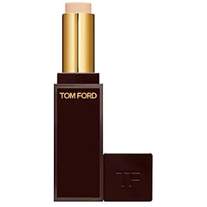 TOM FORD Traceless Soft Matte Concealer - 0C0 Bare (fair skin with subtle pink undertones) - .12 oz / 3.5 g