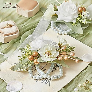 Serwalin White Corsage and Boutonniere Set, Prom Artificial Flower Wrist Corsage Bracelets, Homecoming Corsage Wristlet, Boutonniere for Men Wedding Flowers Accessories Prom Suit Decorations