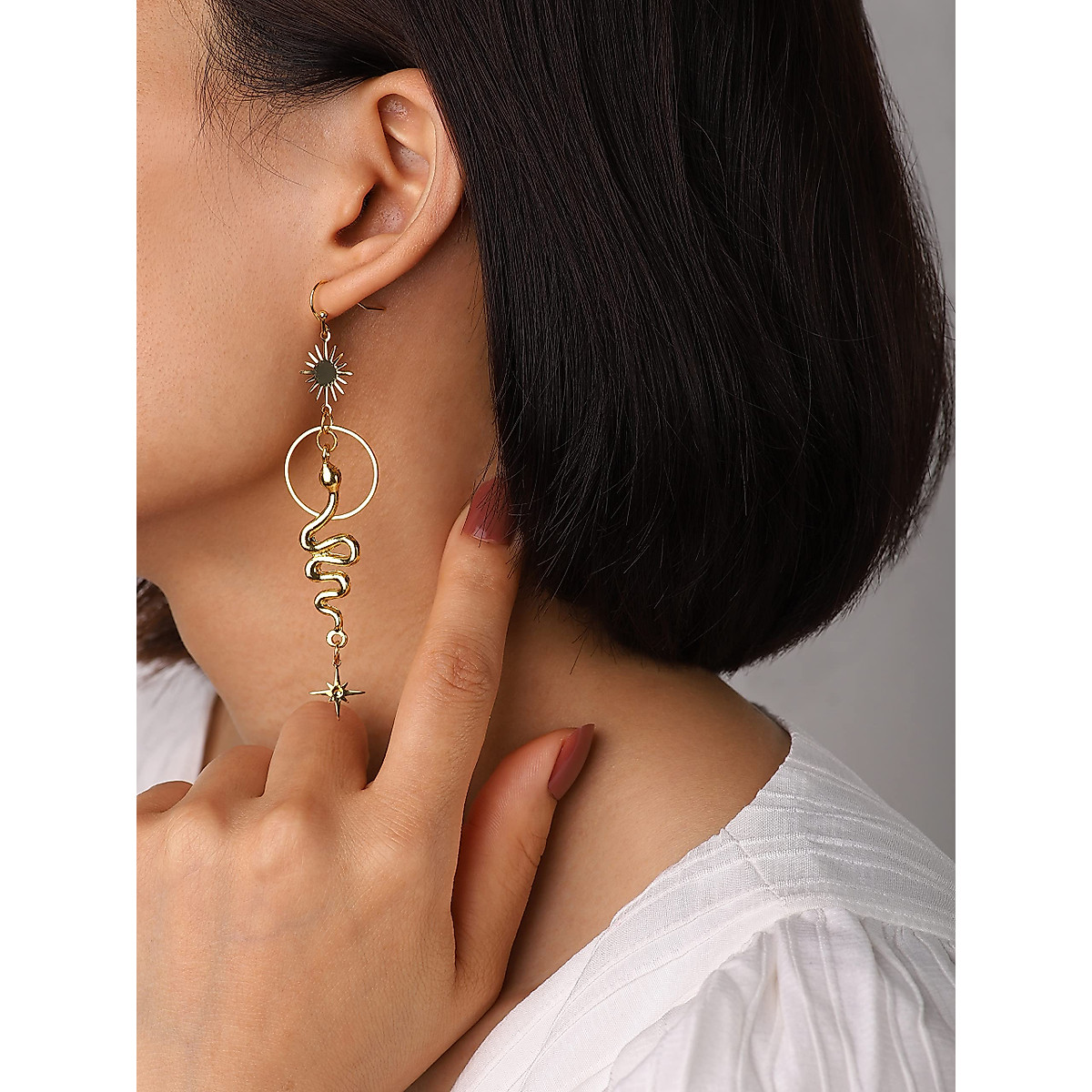 Sacina Gothic Sun Star Snake Earrings, Gold-Plated- Brass Snake Sun Star Pendant, Celestial Earrings, Goth Halloween Christmas New Year Jewelry Gift for Women