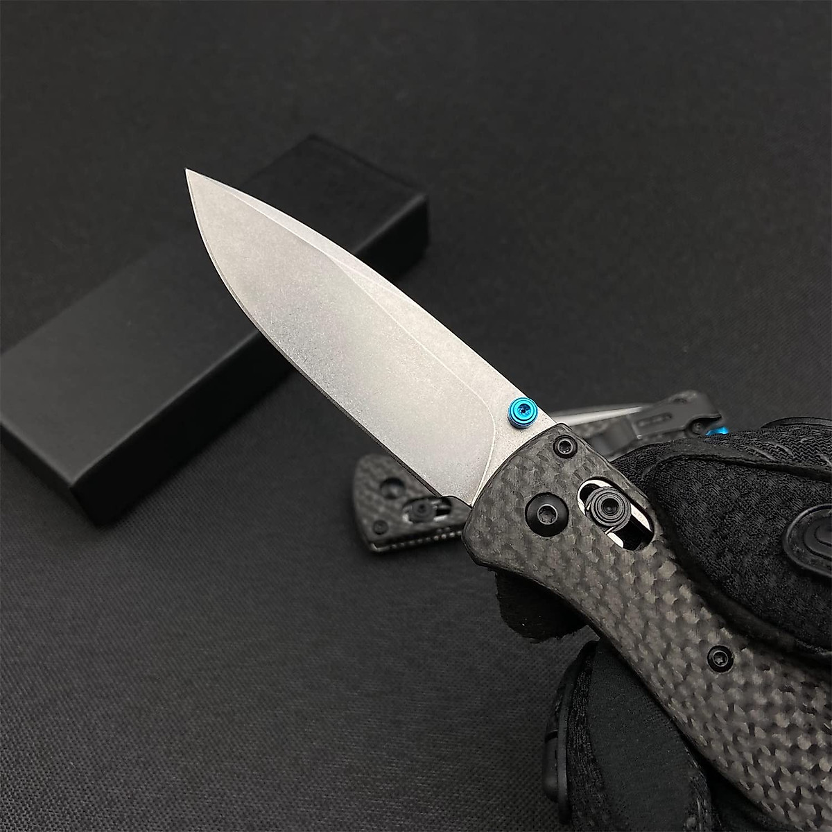 HUAAO EDC Bugout Knife, Axis Lock Knife with 8Cr13MoV Blade, Carbon Fiber Handle, Folding Pocket Knife with Belt Clip for Camping