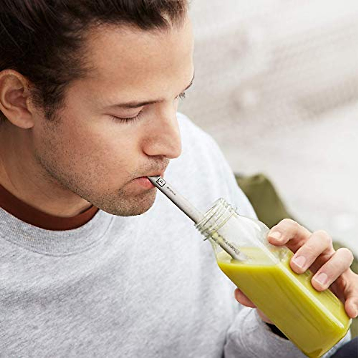 Light My Fire Reusable Metal Straw - Titanium Metal Straw with Case - 7.5" oval shaped Travel Straw with Utensil Holder - Made in Sweden - Resuable Straw with Cutlery Holder for Lunchbox & Take Away