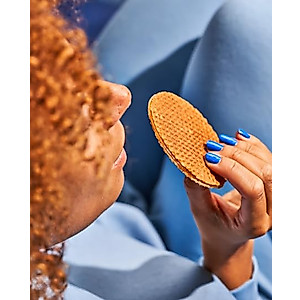 Daelmans Stroopwafel Caramel - The Original Stroopwafels, Toasted Dutch Waffle Cookies w/a Creamy & Buttery Filling, Made In Holland, Individually Wrapped - Caramel Cookie Waffles, 24 Count