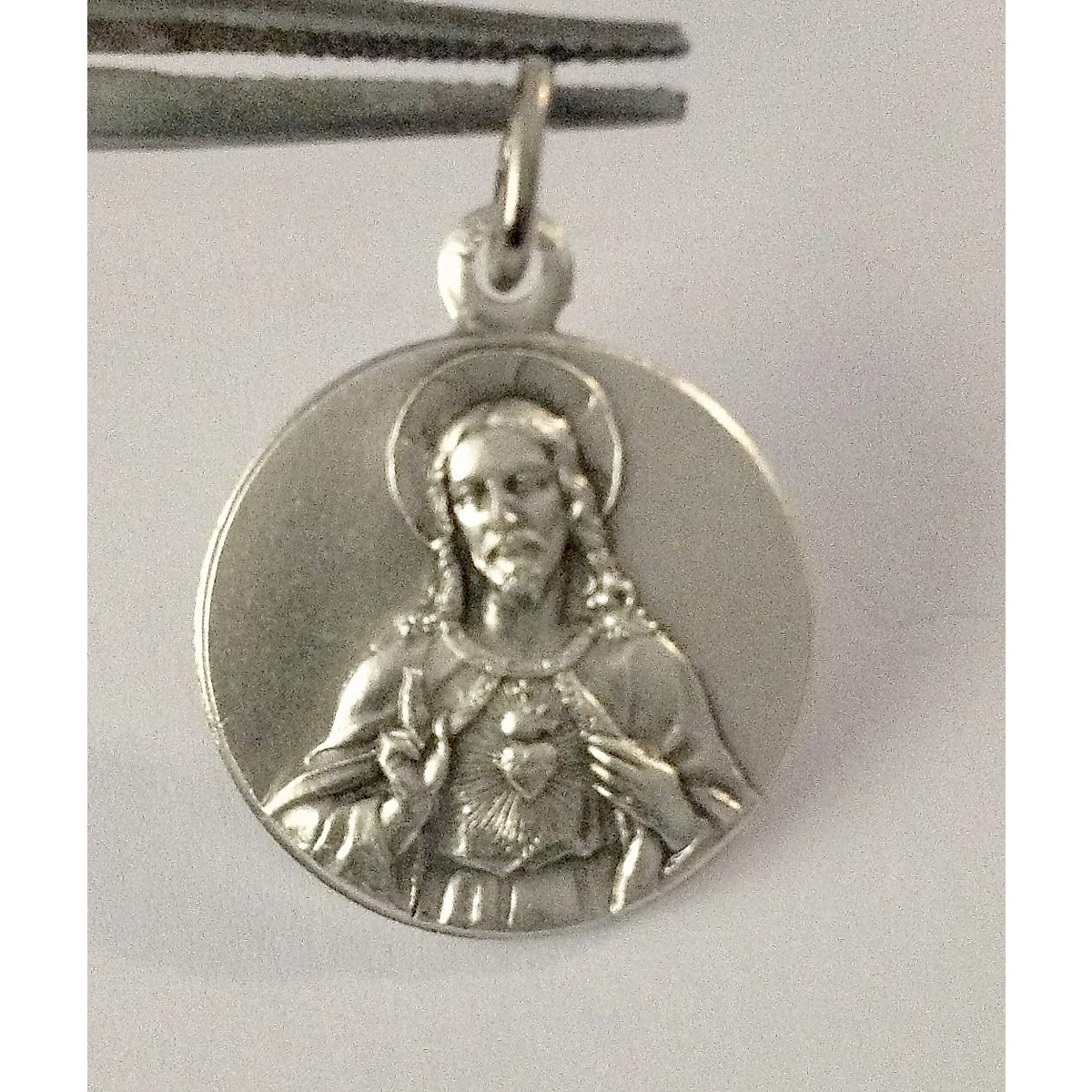 THE SACRED HEART OF JESUS AND MARY MEDAL (THE TWO SACRED HEARTS IN JUST ONE MEDAL) - 100% MADE IN ITALY (Round Shape)