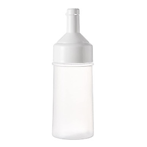 AKOAK 1 Pack 250 ml （8.45 oz） Plastic Extrusion Bottle Pressing Oil Bottle Multi-function Condiment Dispenser Household Kitchen Tomato Salad Jam Bottle (White)